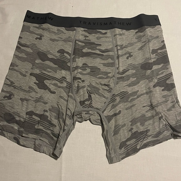 Travis Mathew | Underwear & Socks | Travis Mathew Beach Hammock Cloud ...